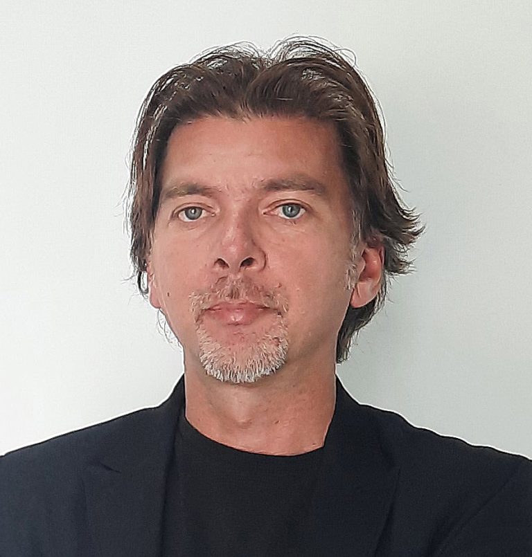 Opinion: Driton Selmani - MonokroM